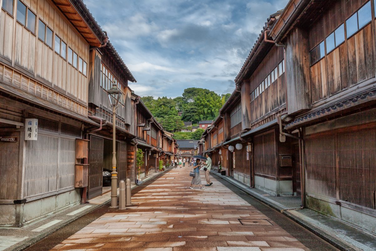 Choosing between the major cities in Japan | InsideJapan Tours